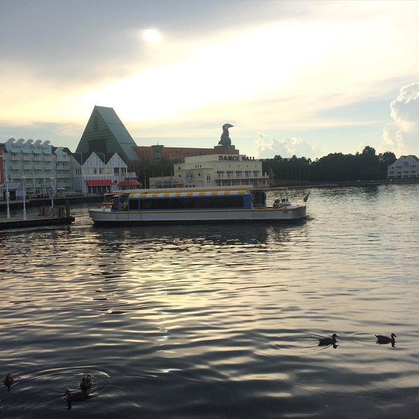 Seashore Sweets (Now Closed) - Disney's BoardWalk