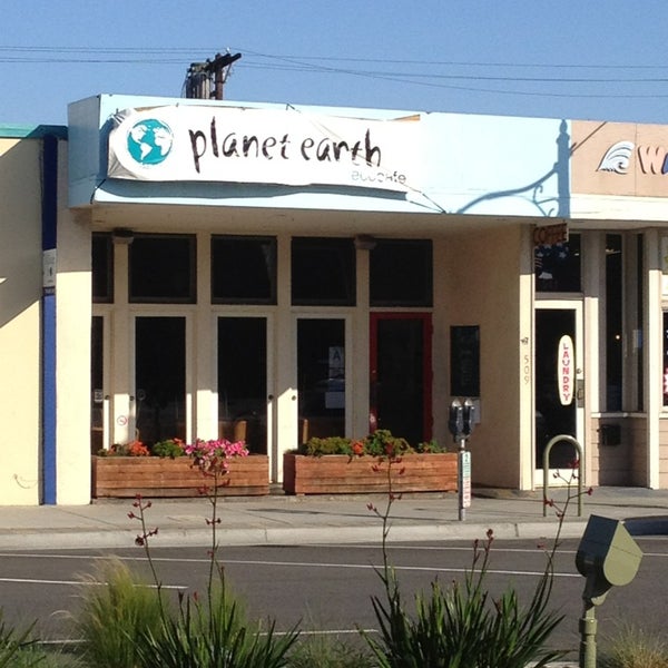 Planet Earth Eco Cafe - Hermosa Beach, CA