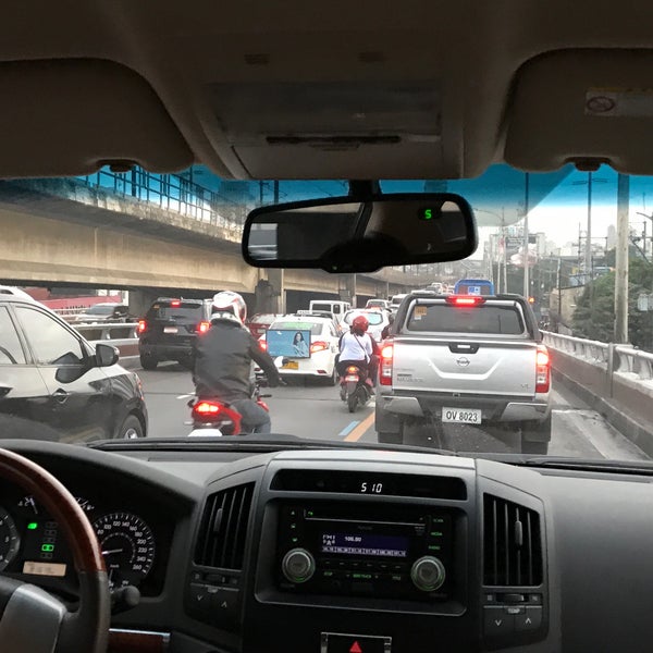 EDSA - Kamuning Flyover - Pinyahan - Quezon City, Quezon City