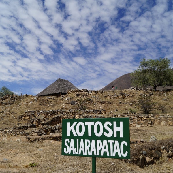 Kotosh, Templo De Las Manos Cruzadas - 2 tips