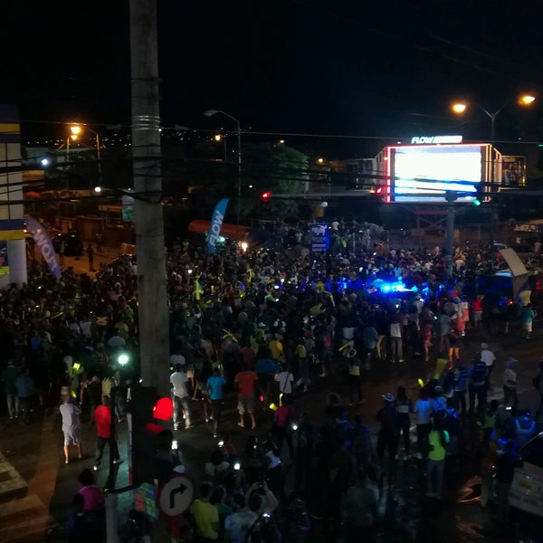 Half Way Tree Transportation Centre Terminal Bis Di Kingston
