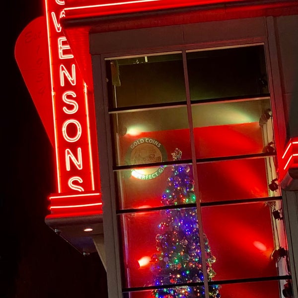 Swensons Drive-In - Burger Joint in Akron