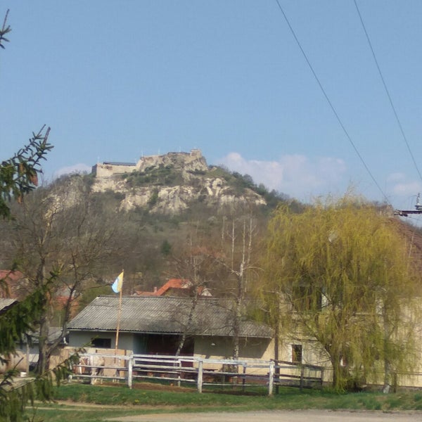 Sirok - 3 tips from 330 visitors