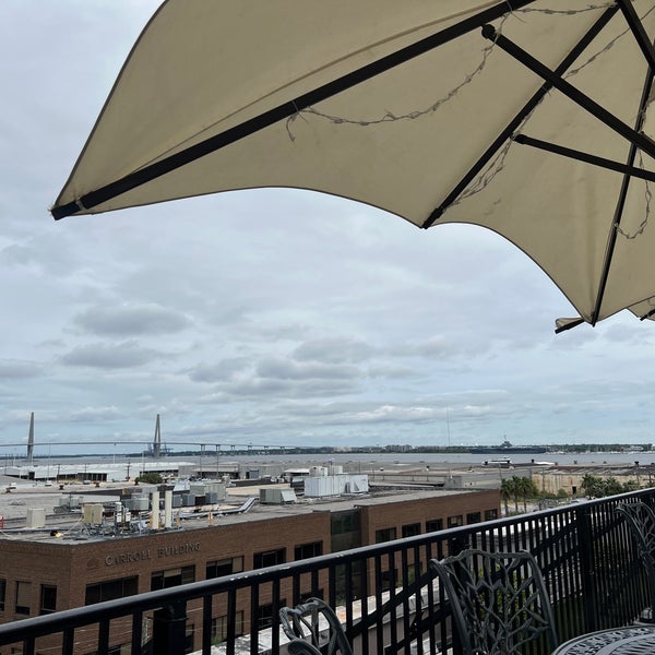 Market Pavilion Rooftop Bar - Downtown Charleston - 225 E Bay St