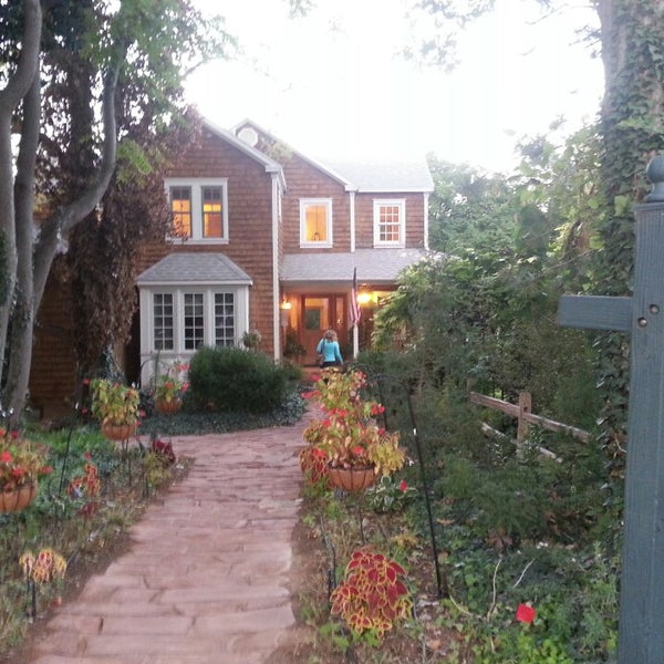 Photos at Sunflower Inn Bed and Breakfast - Moab, UT