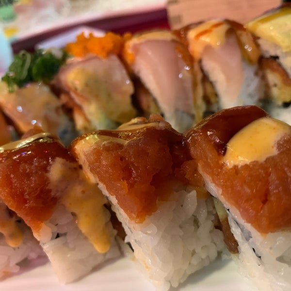 Hanami Sushi - 944 Lincoln Way