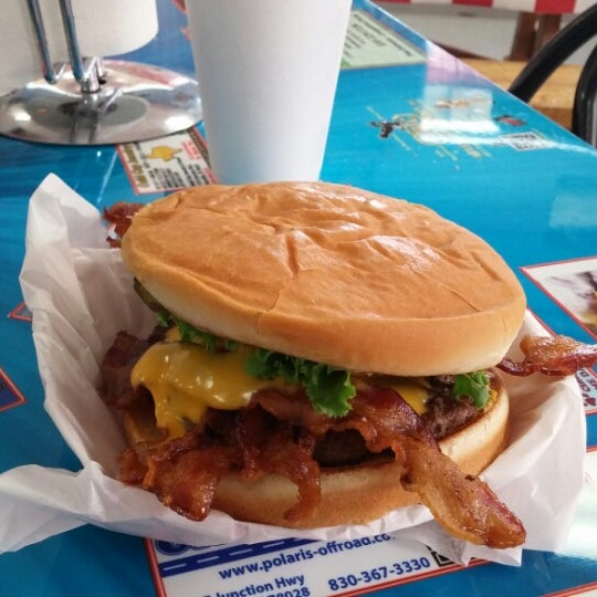 Classics Burgers & Moore - 5 tips from 103 visitors