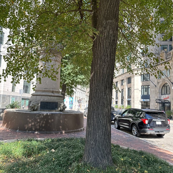 Post Office Square - Park in Financial District