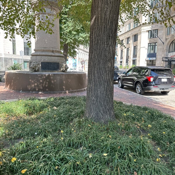 Post Office Square - Park in Financial District