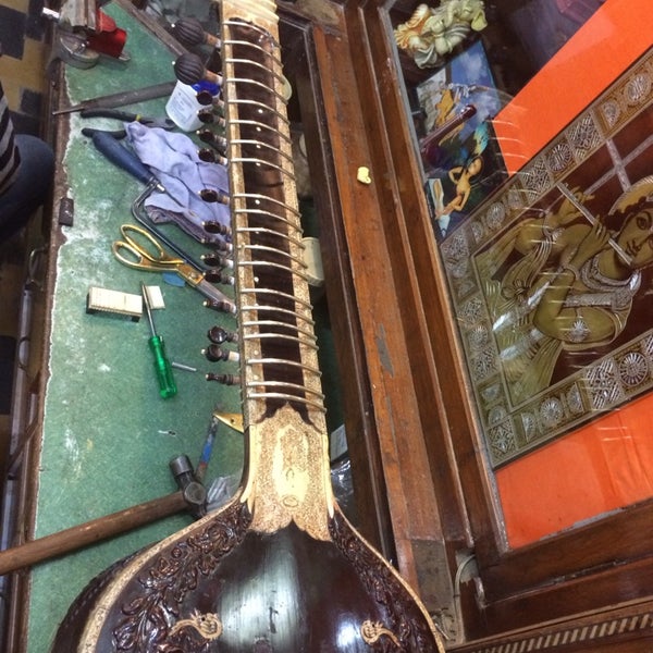 Rikhi Ram Musical Instrument Manufacturing Co - 1 tip