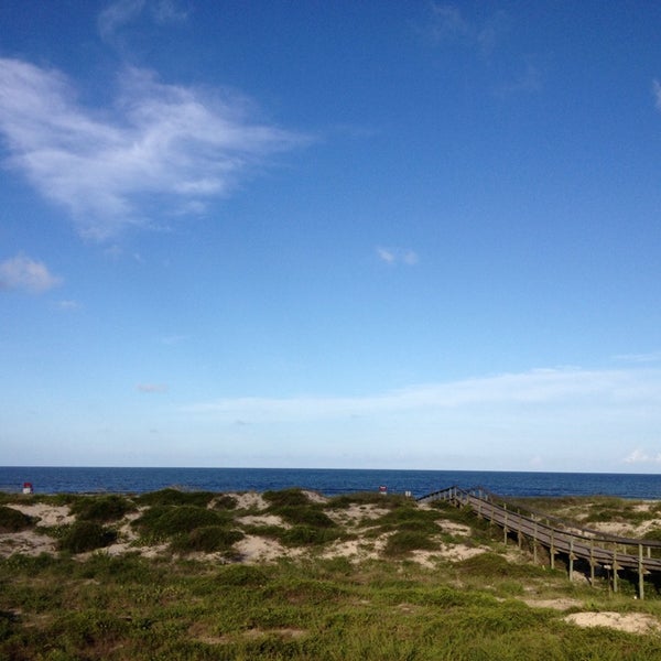 Photos at Peter's Point Beachfront Park - 11 tips