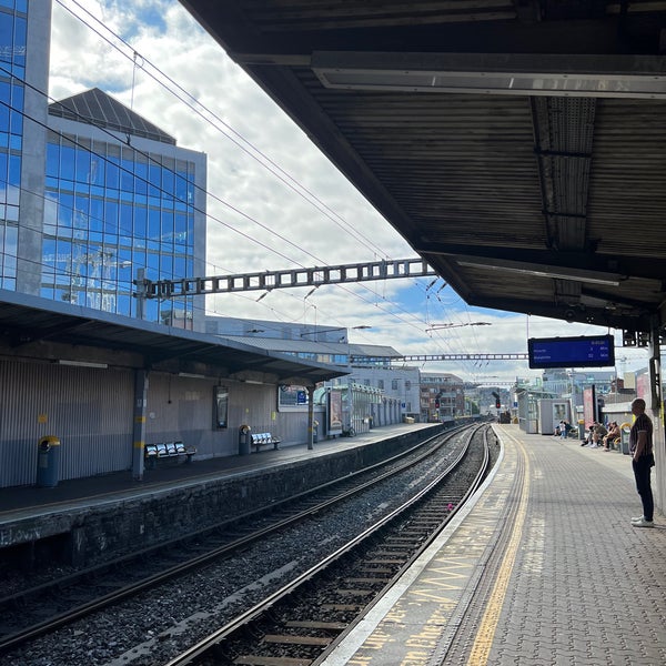 Tara Street Railway Station - Rail Station in Dublin