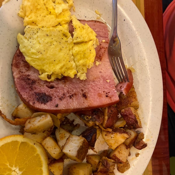 Tower Deli - 2315 South University Drive