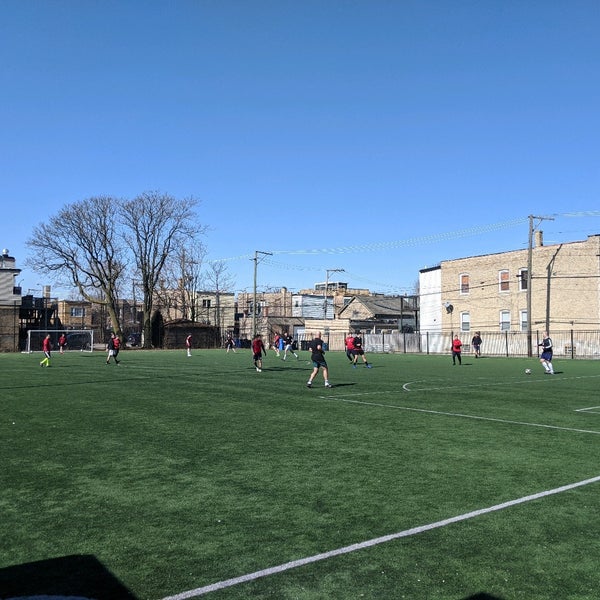 Haas Park - Logan Square - 7 tips