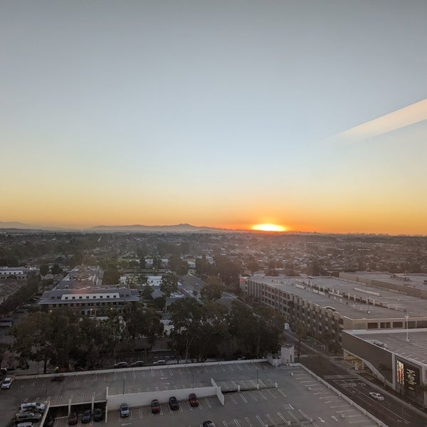 Torrance Marriott Redondo Beach - Del Amo Fashion Center - Torrance, CA