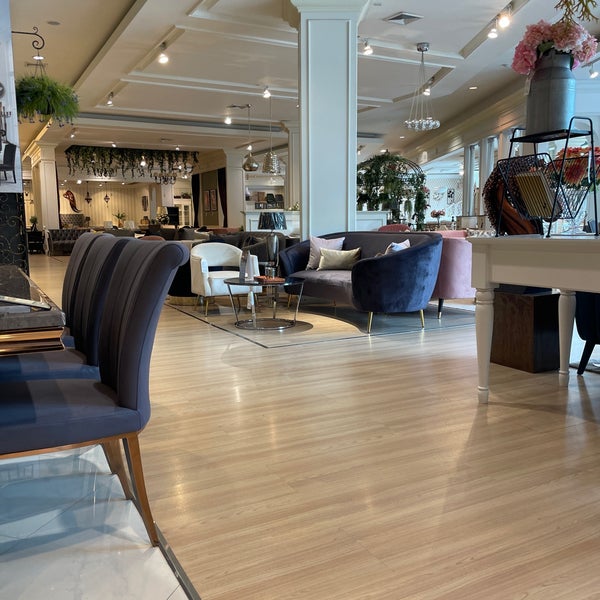 Chic Republic (ชิค รีพับบลิค) - Furniture and Home Store in Bang Kapi