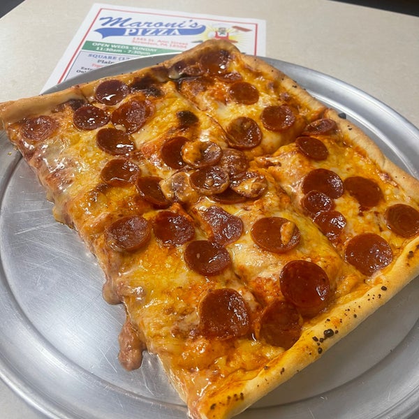 Maroni's Pizza House - Pizzeria