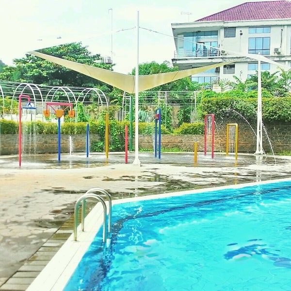 ATLANTIS swimming pool - 7 tips