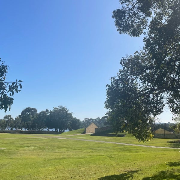 Victoria Gardens - 1 tip