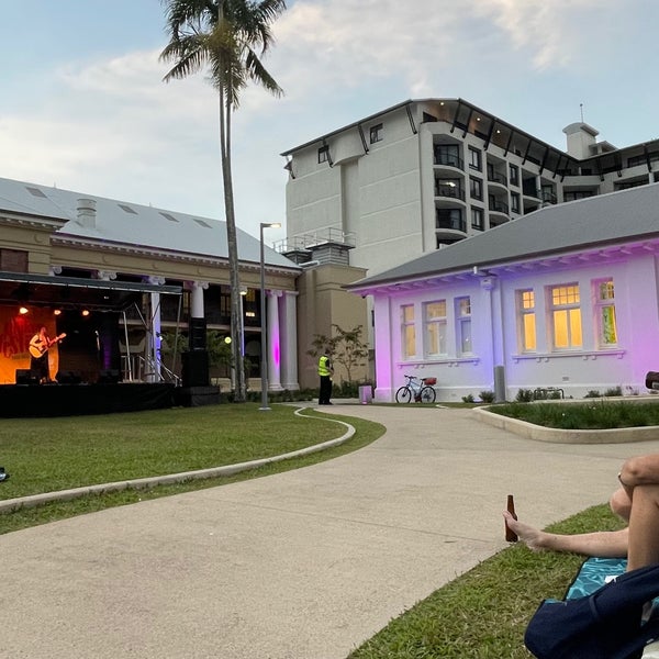 Cairns Courthouse - Courthouse