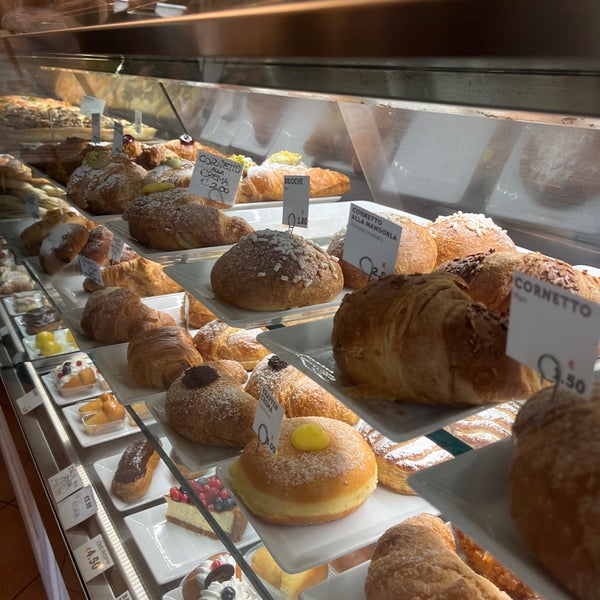 Collina Positano Bakery - 20 tips from 892 visitors