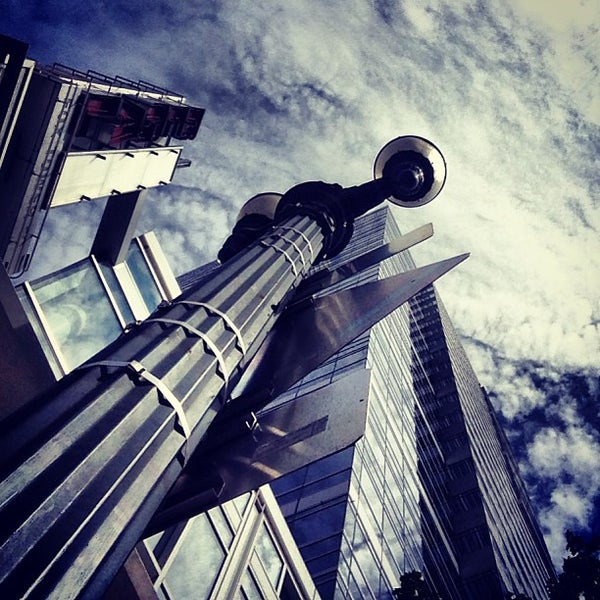 Photos at Fox Tower Offices - Buildings in Portland