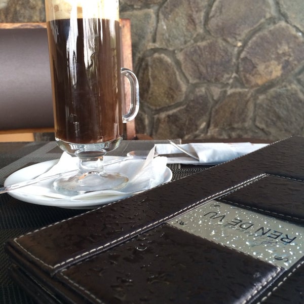 Ren De Vu Restaurant - Cimenyan, Jawa Barat