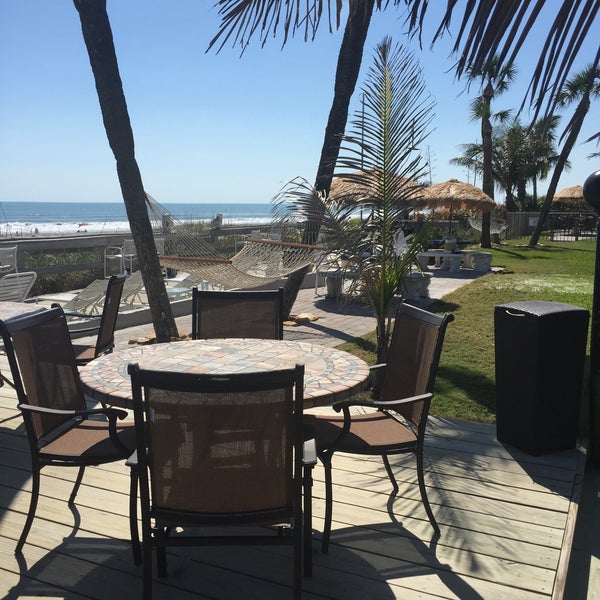 Surf Studio Beach Resort - Resort