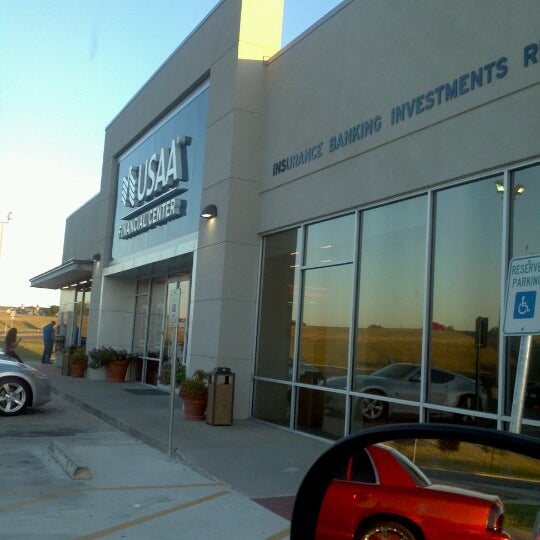 USAA Financial Center (Now Closed) - Structure