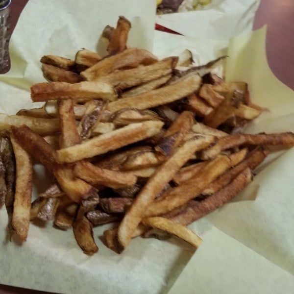 Stanich's - 14 tips from 556 visitors