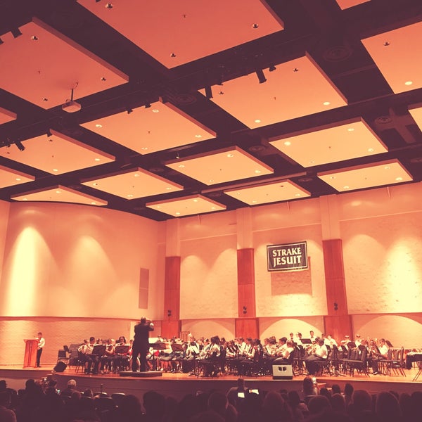 Strake Jesuit College Preparatory - Houston, TX