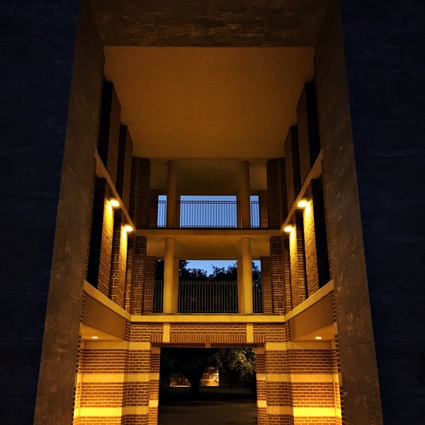 Martel College (Rice University) - 6 tips from 120 visitors