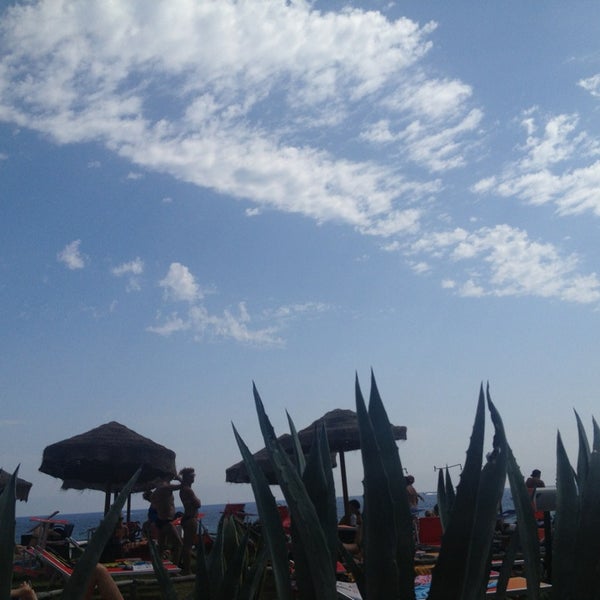 Ombelico Del Mondo Addaura - Beach in Addaura