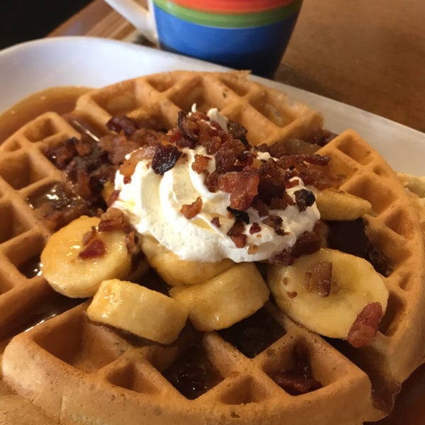 gold-rush-cafe-american-restaurant