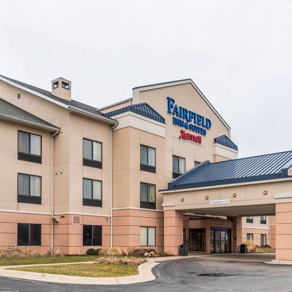 Fairfield Inn & Suites by Marriott Muskegon Norton Shores - Hotel in ...