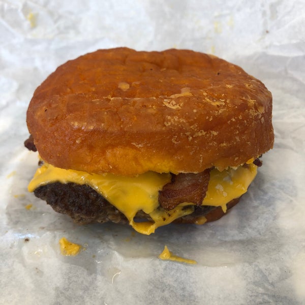 Mighty Fine Burgers - Burger Joint in North Burnet