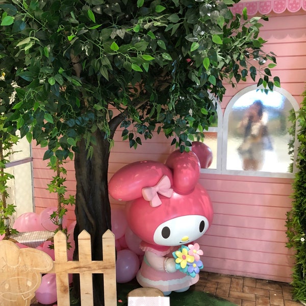 My Melody Cafe - Café in Singapore