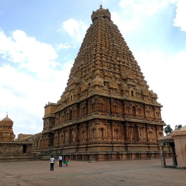 Brihadeeswarar Temple - 12 tips from 427 visitors