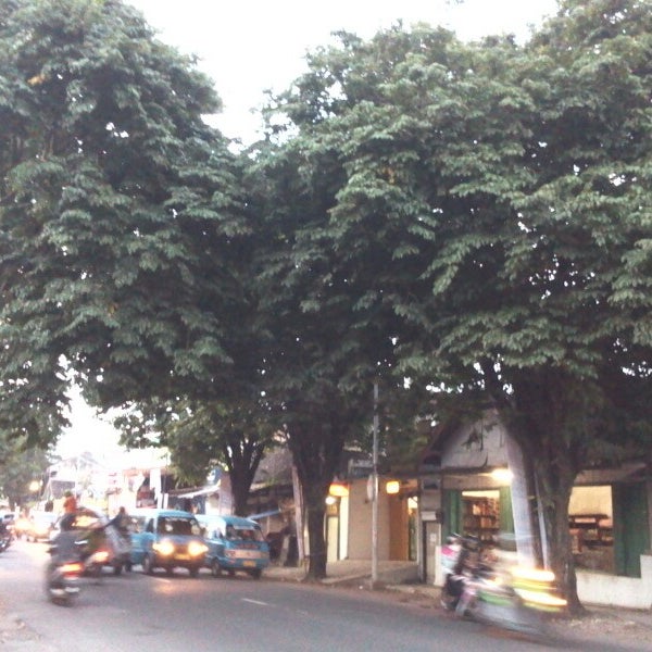 Persada Swalayan - Grocery Store