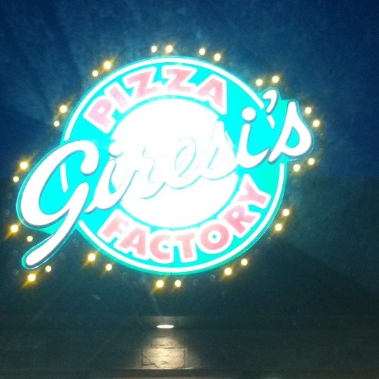 Giresi's Pizza Factory - Pizzeria in Sarnia