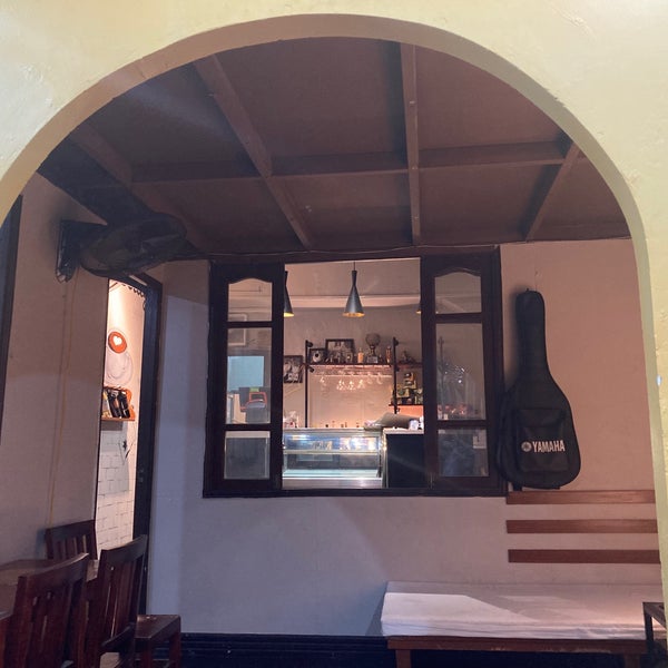 L'étage Cafe - Café in Hoàn Kiếm