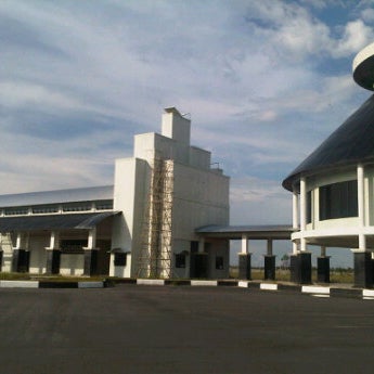 Terminal AKAP (Antar Kota Antar Provinsi) - Bus Station