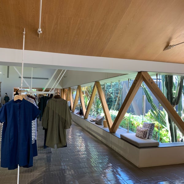 A.P.C. Melrose Place - Mid-City West - Los Angeles, CA