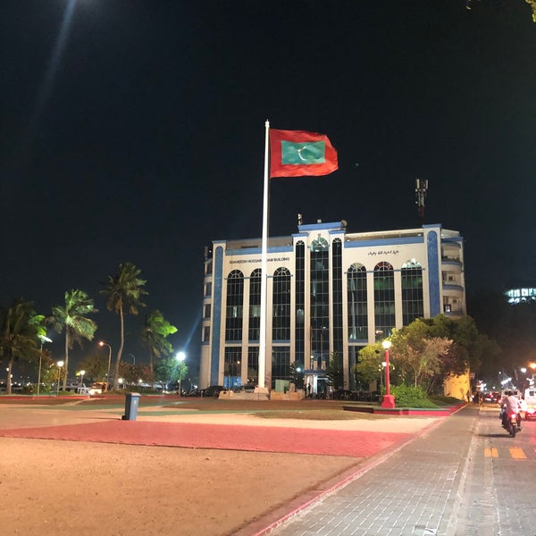 Republic Square - Park in Henveiru