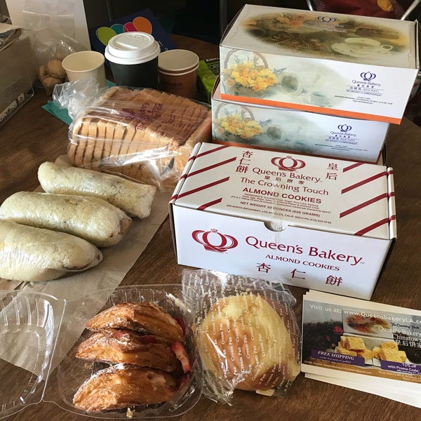 Queen's Bakery - Bakery in Chinatown