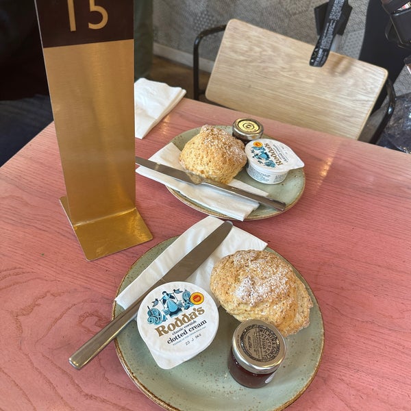 Euphorium Bakery - 79 Upper St