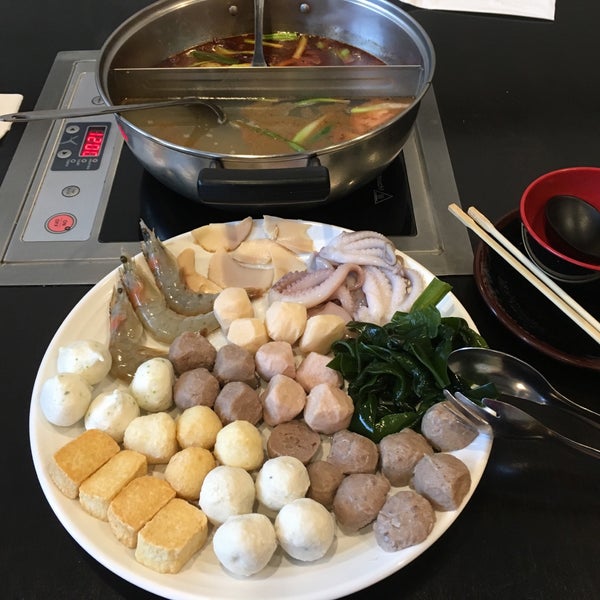 Seafood Hot Pot - Asian Restaurant in Uptown