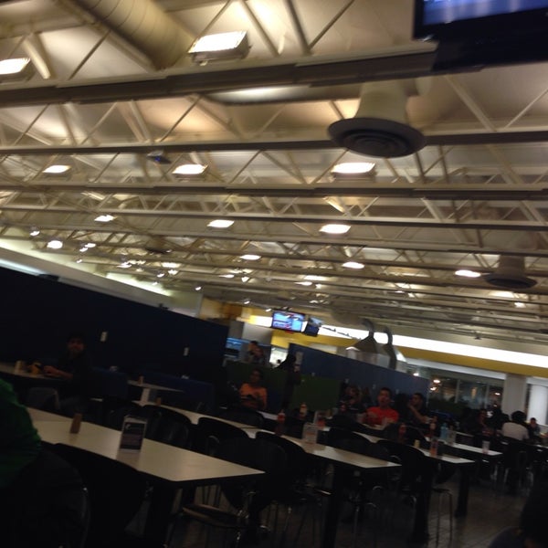 Sadler Dining Center (Now Closed) - College Cafeteria