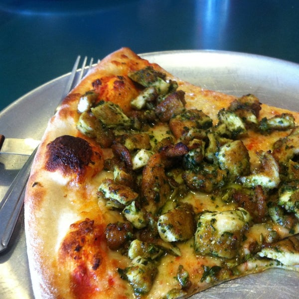 Emiliano's Pizza - 111 Main St