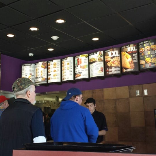 Taco Bell - 4 tips from 101 visitors
